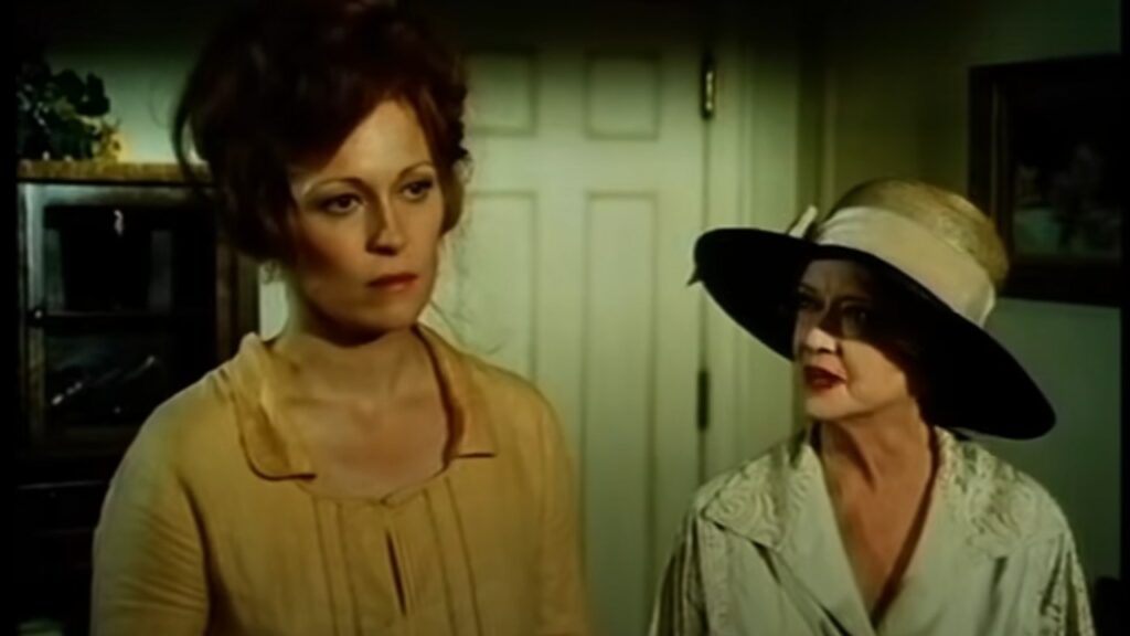 Why Bette Davis Hated Faye Dunaway More Than Her Legendary Rival Joan ...